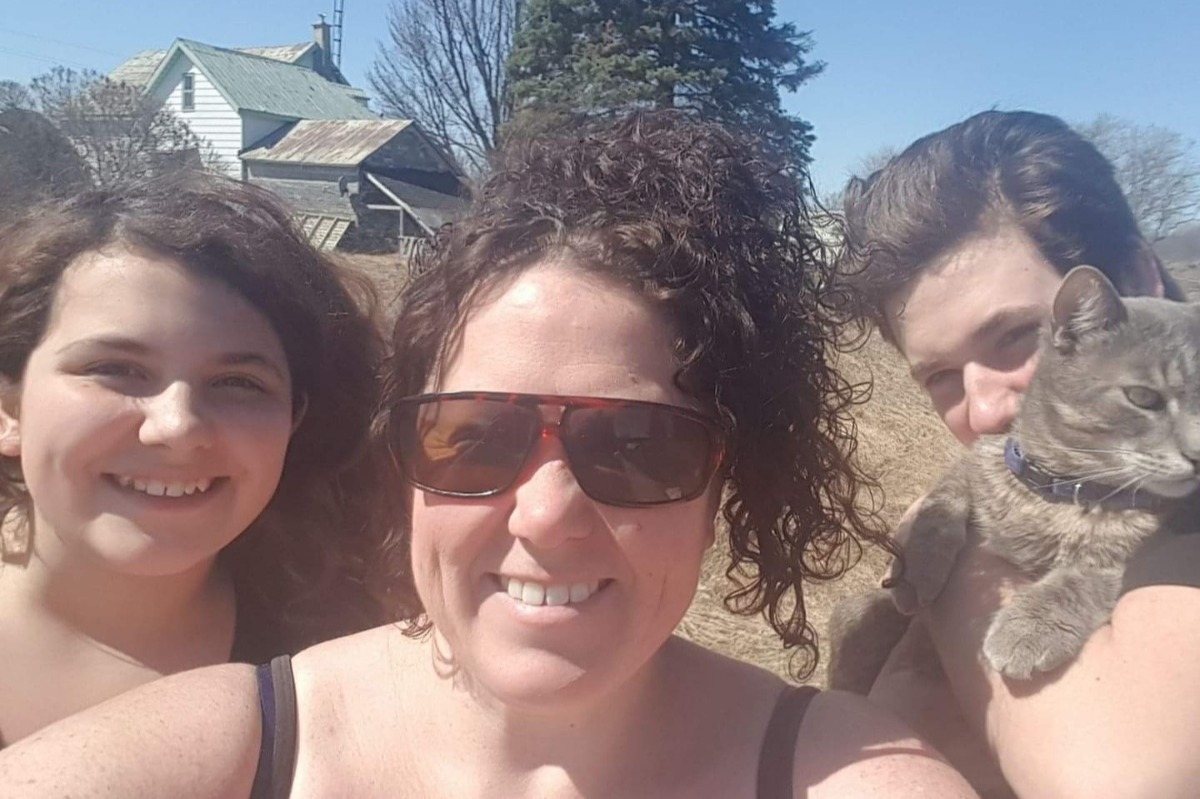 Fundraiser by Jennifer Robinson : Help Beth Handler after devastating ...