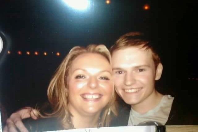 Fundraiser for Nicola Readman by Jonathan Readman : Wiggin' it for my ...