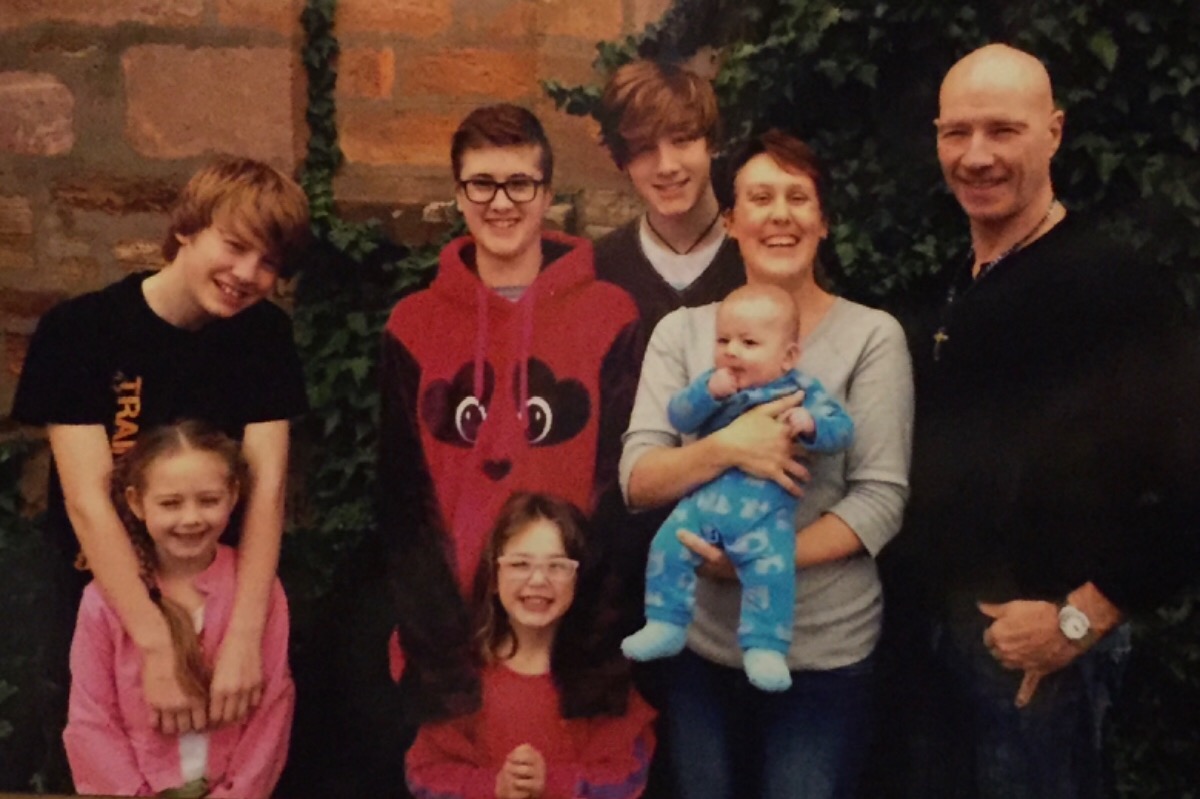 Fundraiser by Temeka Lawlor : Support the Lawlor Family