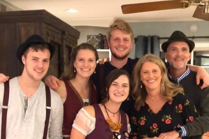 Fundraiser for Liz Bateman by Ed and Sonya Bateman : Derek Bateman ...