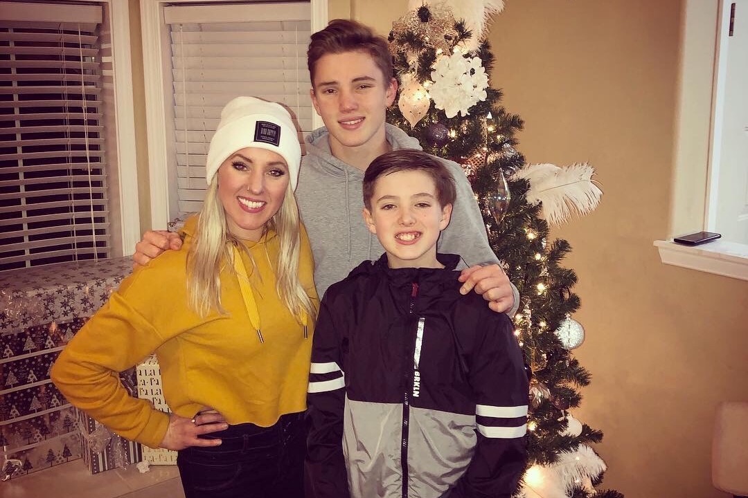 Fundraiser for Dustine Taggart by Amee Smith : Dustine’s Medical Emergency