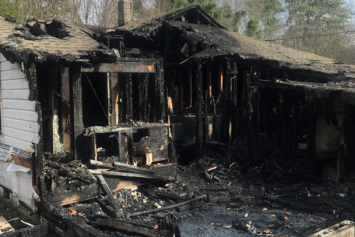 Fundraiser by Jessica Florey : Burned Down House Funds