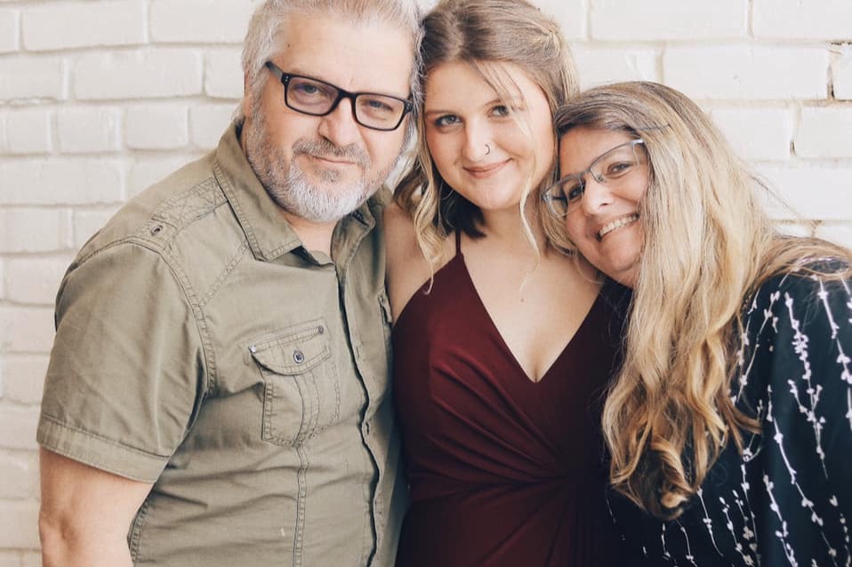 Fundraiser for Shaula Overholt by Tara Browder : We Love the Overholts