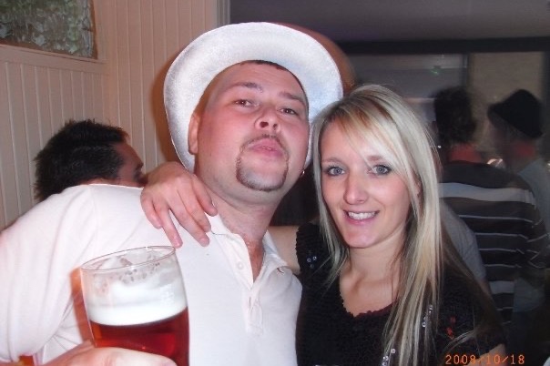 Fundraiser by Hayley Rees : Darren Brinkworth and Children