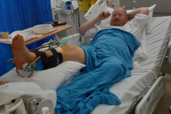Fundraiser by Justin Westbury : Xmas Peter - Broken Leg
