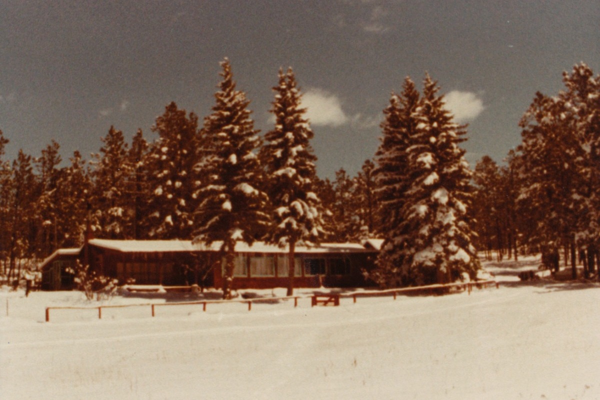 Fundraiser for Gareth Macmahon by Deborah LaRouche : Family Home Lost ...