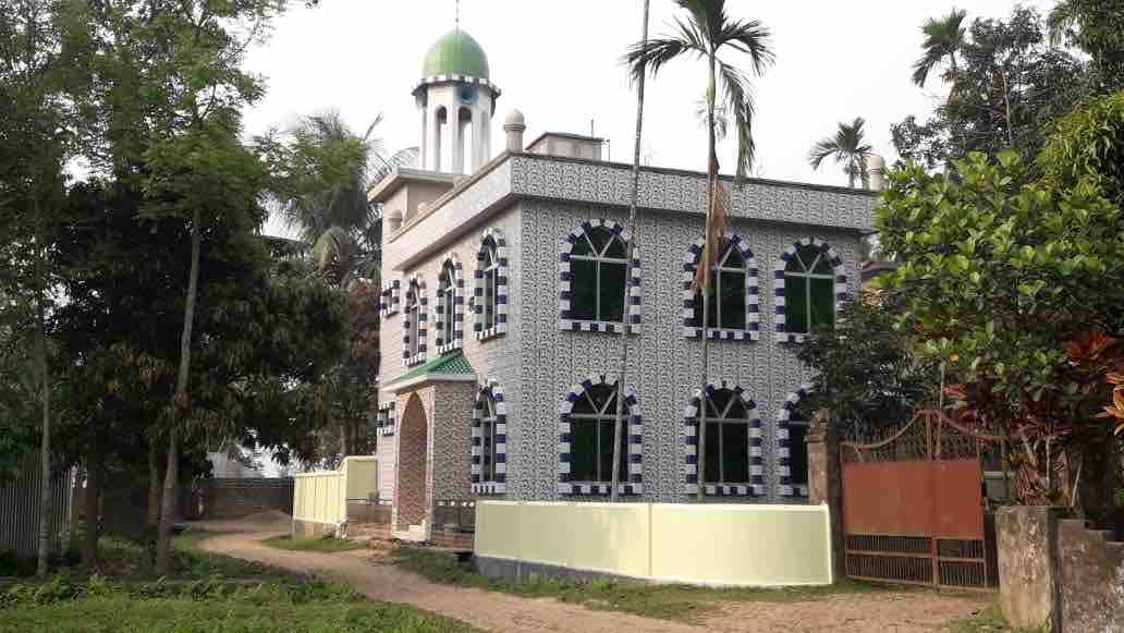 Fundraiser for Jasmin Zarin by Umi Zarin : Donating to mosques ...