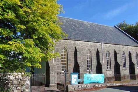 Fundraiser for Kilmore Church by Nicola Thomson : Kilmore Church Windows