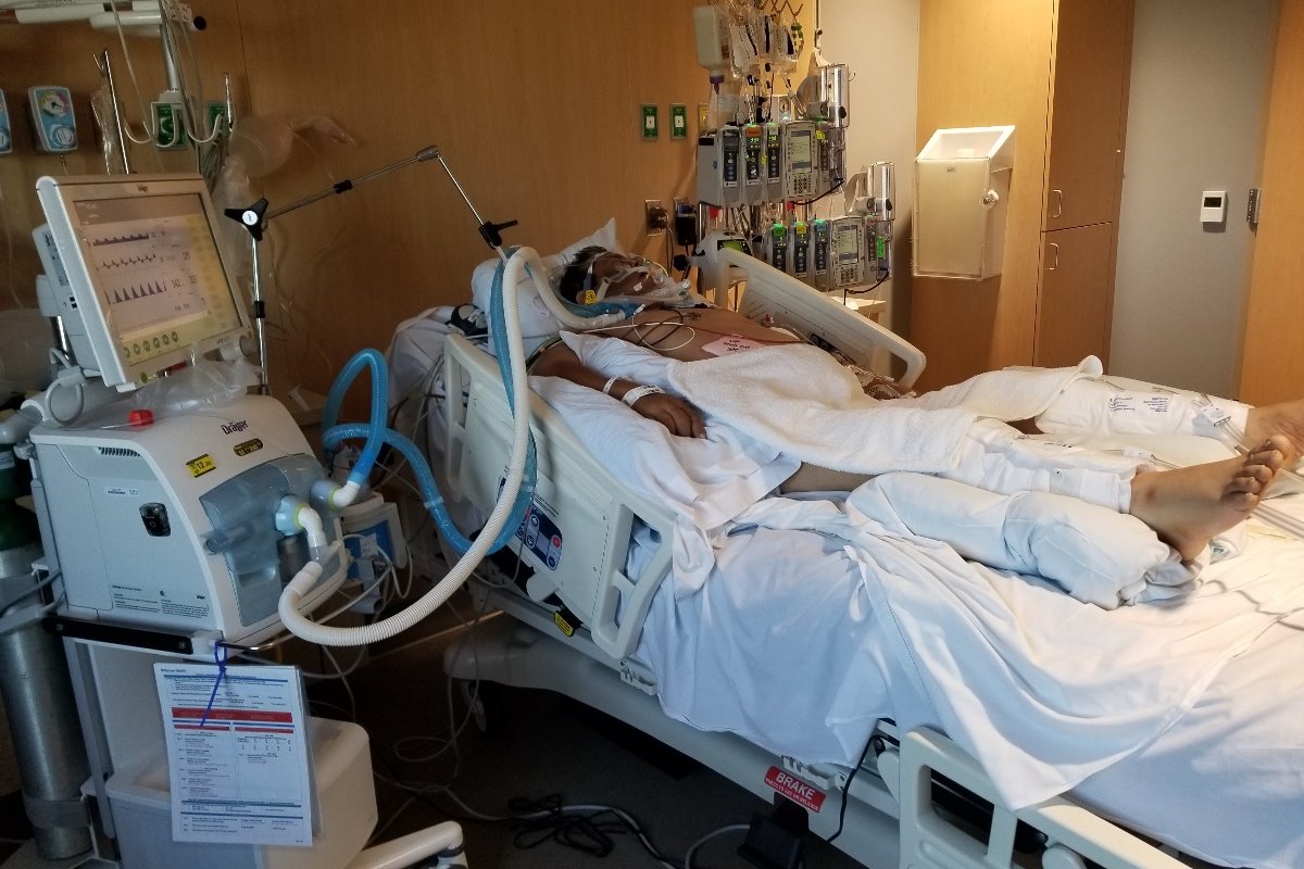 Fundraiser by Caroline Marchand-Kelsall : Help Adan and his family