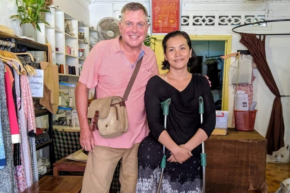 Fundraiser by David MacMaster : 16 years on crutches is too long