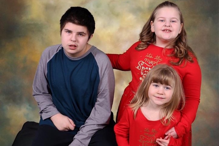 Fundraiser by Amanda Rosenberg : Housings problems