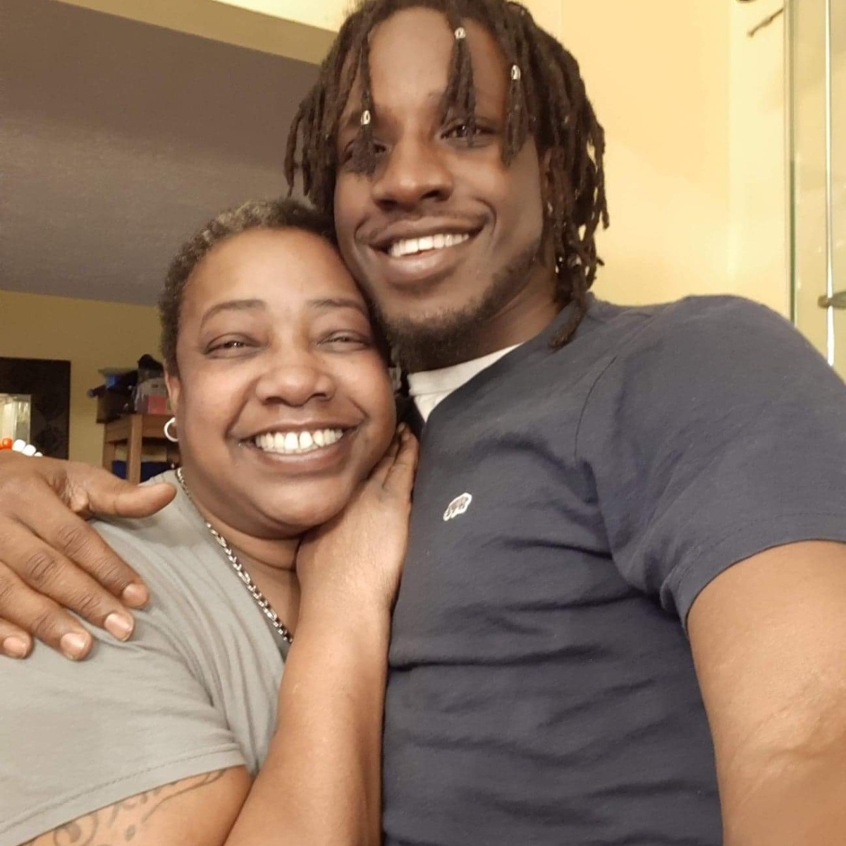 Fundraiser for Sandra Hebron by Robin Dodson : Keith Darnell Gilchrist ...