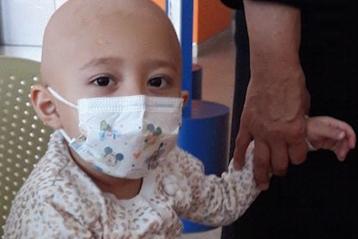 Fundraiser by Rafael Parra : Frida Parra Cancer Treatment