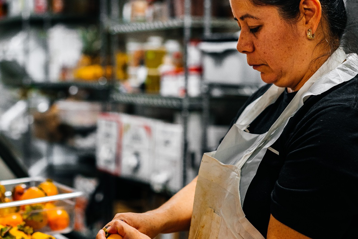 Fundraiser by Jessica Di Fede : Support Team Miminashi!