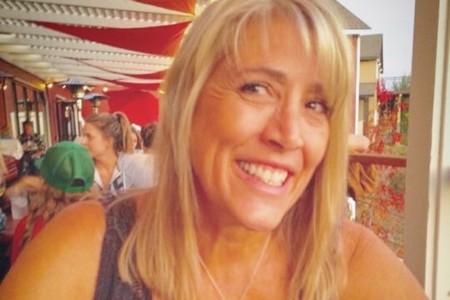 Fundraiser for VICTORIA HOLLEN by Marissa Dyer : Victoria's out of work ...