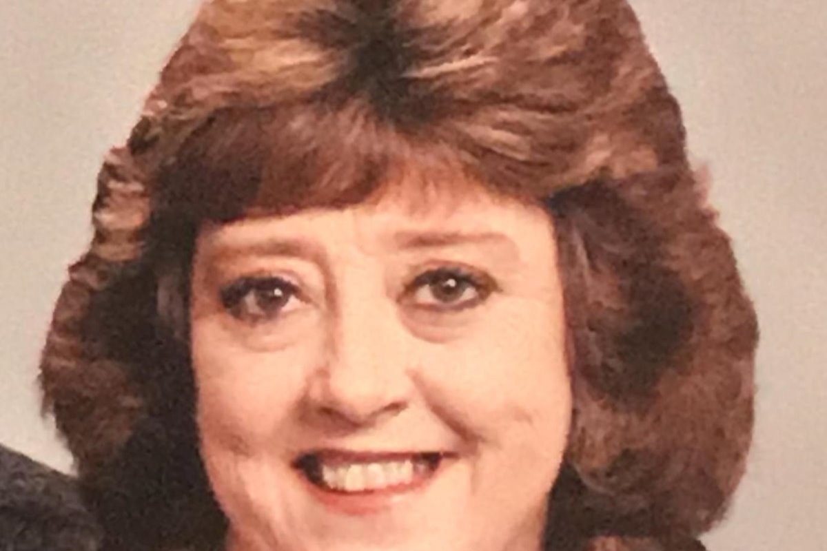 Fundraiser for Tina Thomas by Destiny Isbell : Funeral Costs to Family ...