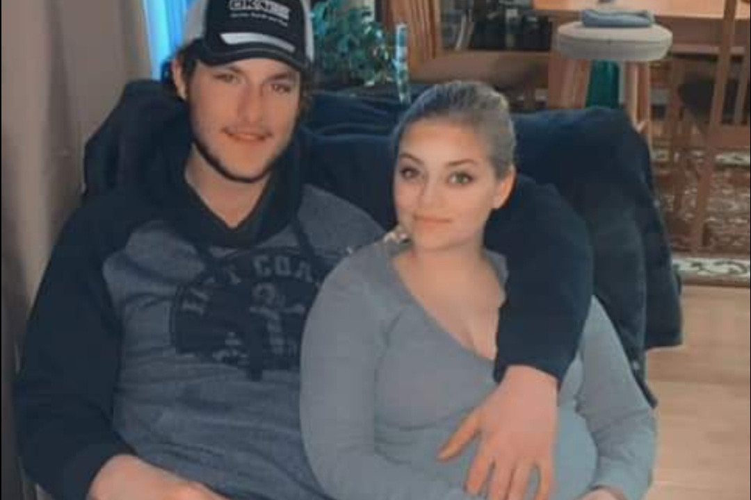 Fundraiser for Katie Bungay by Ayla Moore : Katie and baby need help