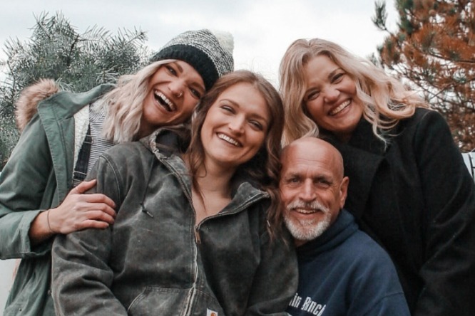 Fundraiser for Linda Dankert by Hayley Decker : Help Get Hannahs ...