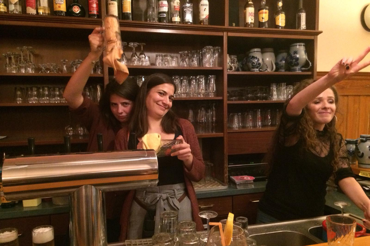 Fundraiser for Michaela Schaar by Leila Suhrab : Heckmeck ums Heckmeck