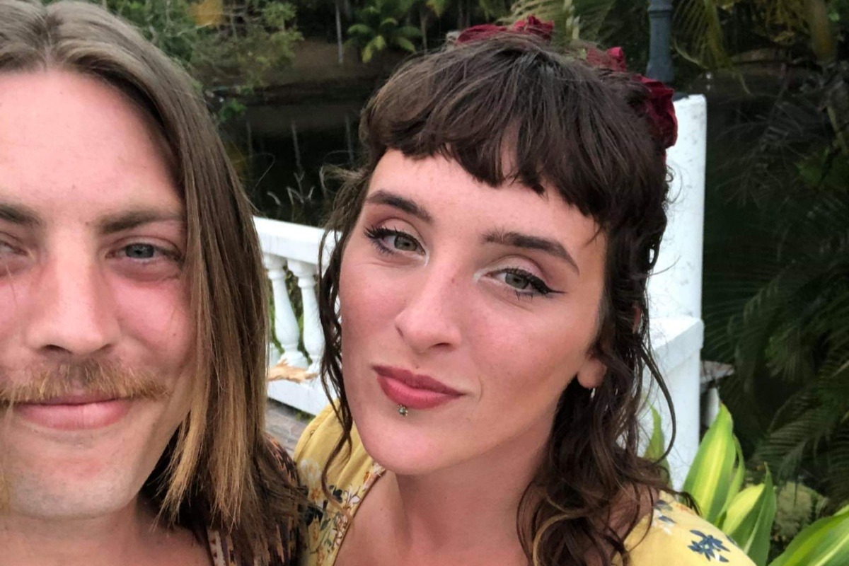 Fundraiser for Alexandra Mack by Annie Thompson : Help Alex and John in ...