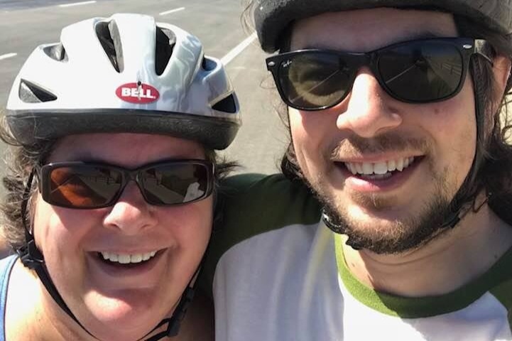 Fundraiser for Laura Bayer by Alex Bayer : Laura Bayer's MCL Treatment Fund