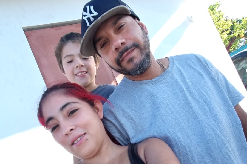 Fundraiser by Iveth Franco : A Loving Dad Husband Strike By Lightning