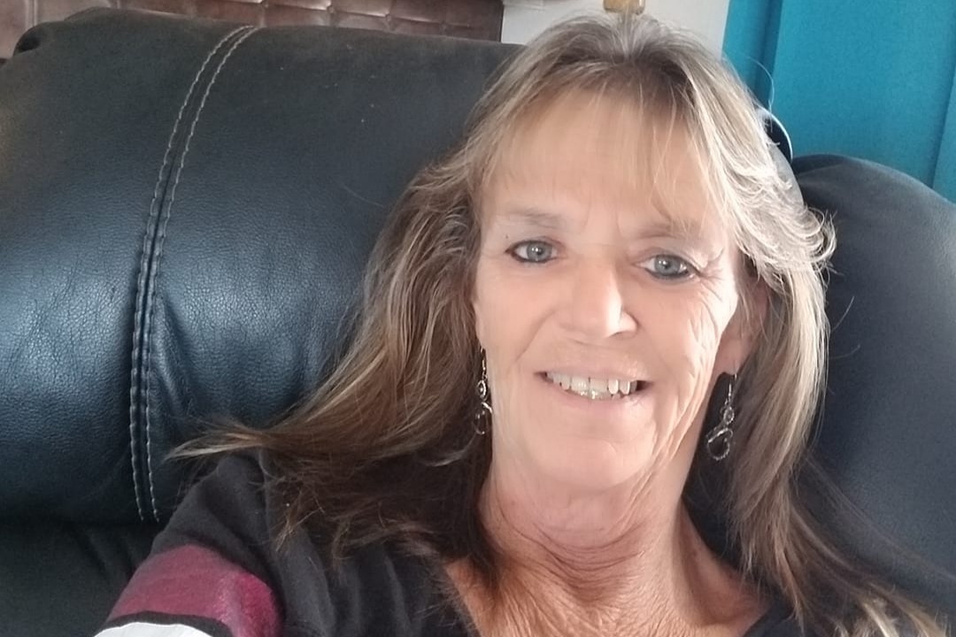 Suzanne Rowe's Instagram, Twitter & Facebook on IDCrawl