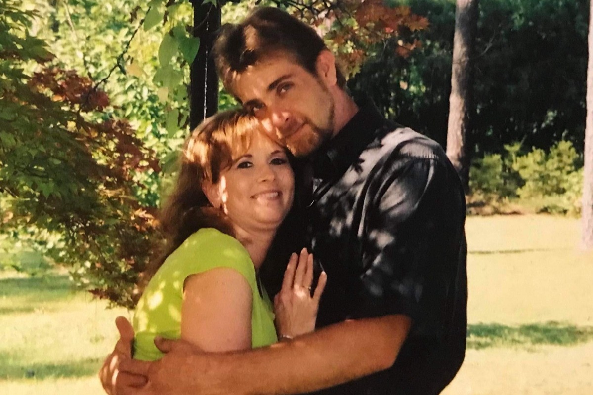 Fundraiser for Robert Dixon by Kimberly Ledbetter : Rhonda Goforth's ...