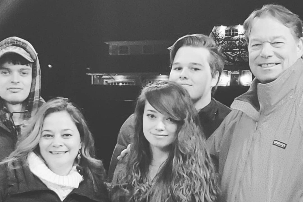 Fundraiser for Susan Souza-Mort by Emily Brown : Medical Cost Relief
