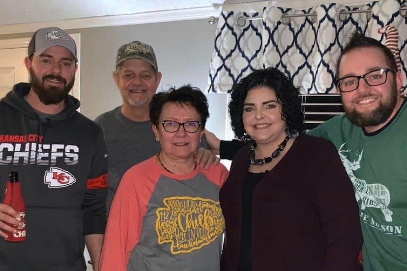 Fundraiser for Kelly Joiner by Colby Joiner : Medical Costs for my mom