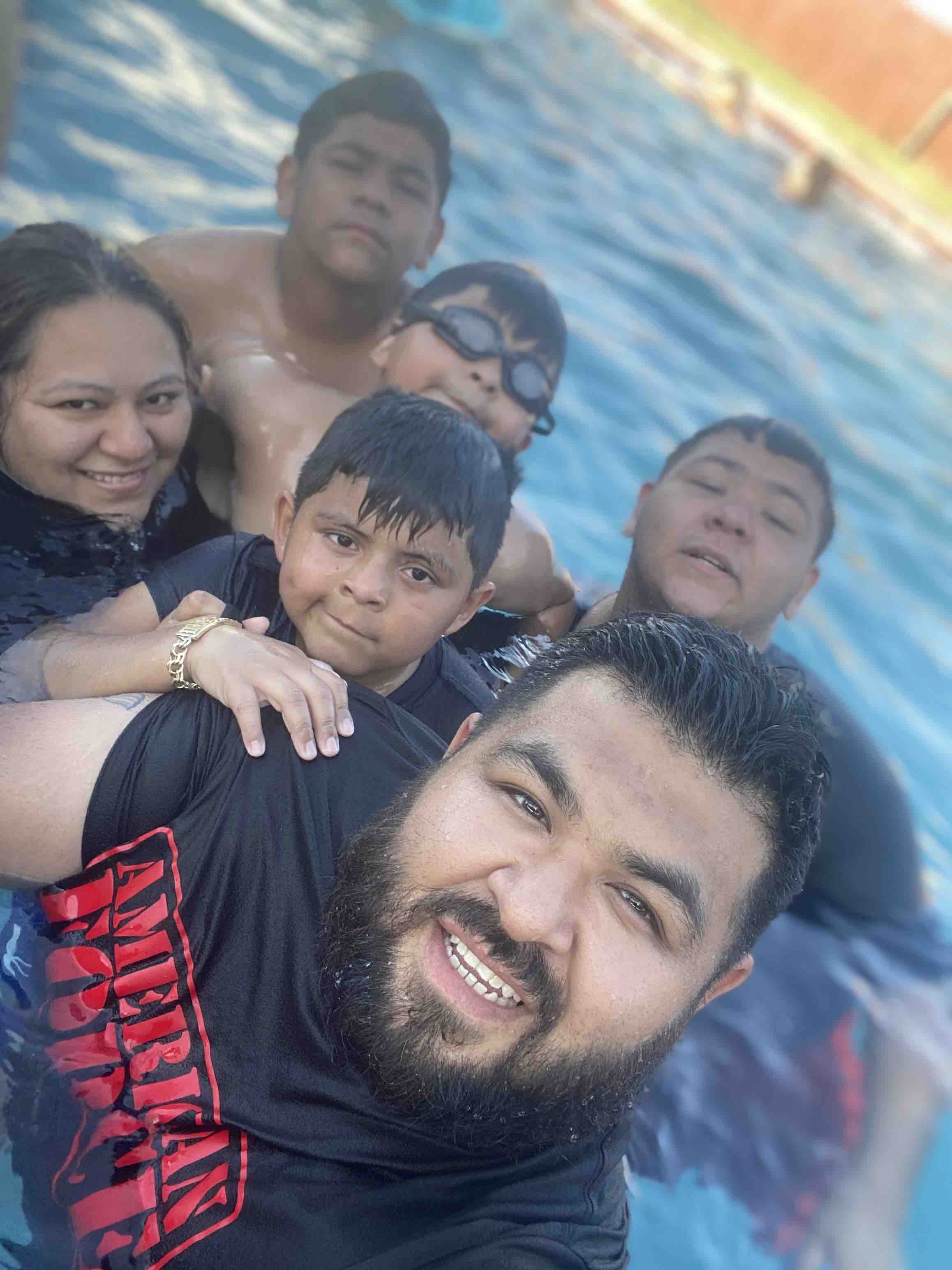 Fundraiser for Nichole Olvera by Marly Espino : Franco’s family