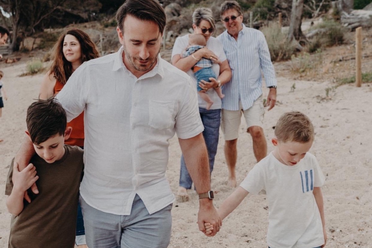 Fundraiser by Jessica Manzie : Supporting the Smalley’s