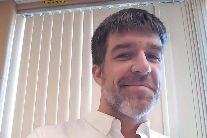 Fundraiser for Jonathan Fredericks by Linley Bingham : Mathew Fredericks