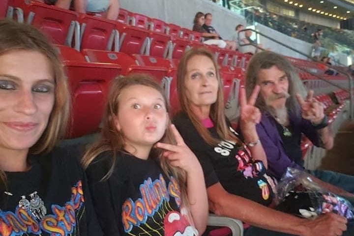 Fundraiser for Marla Hicks by Hope Tracey : Donations to the Hicks family