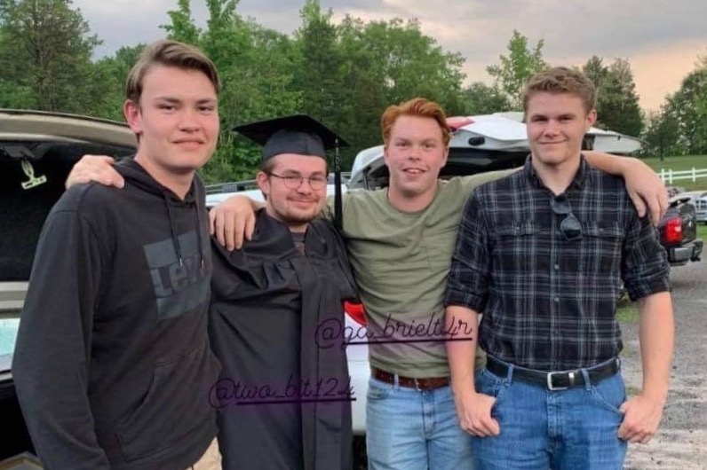 Fundraiser by Solomon Huffman : The Barrett Family