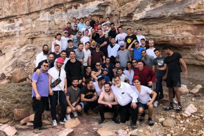 Fundraiser for Chananya Greenwald by Aharon Grossman : Help my rebbe out