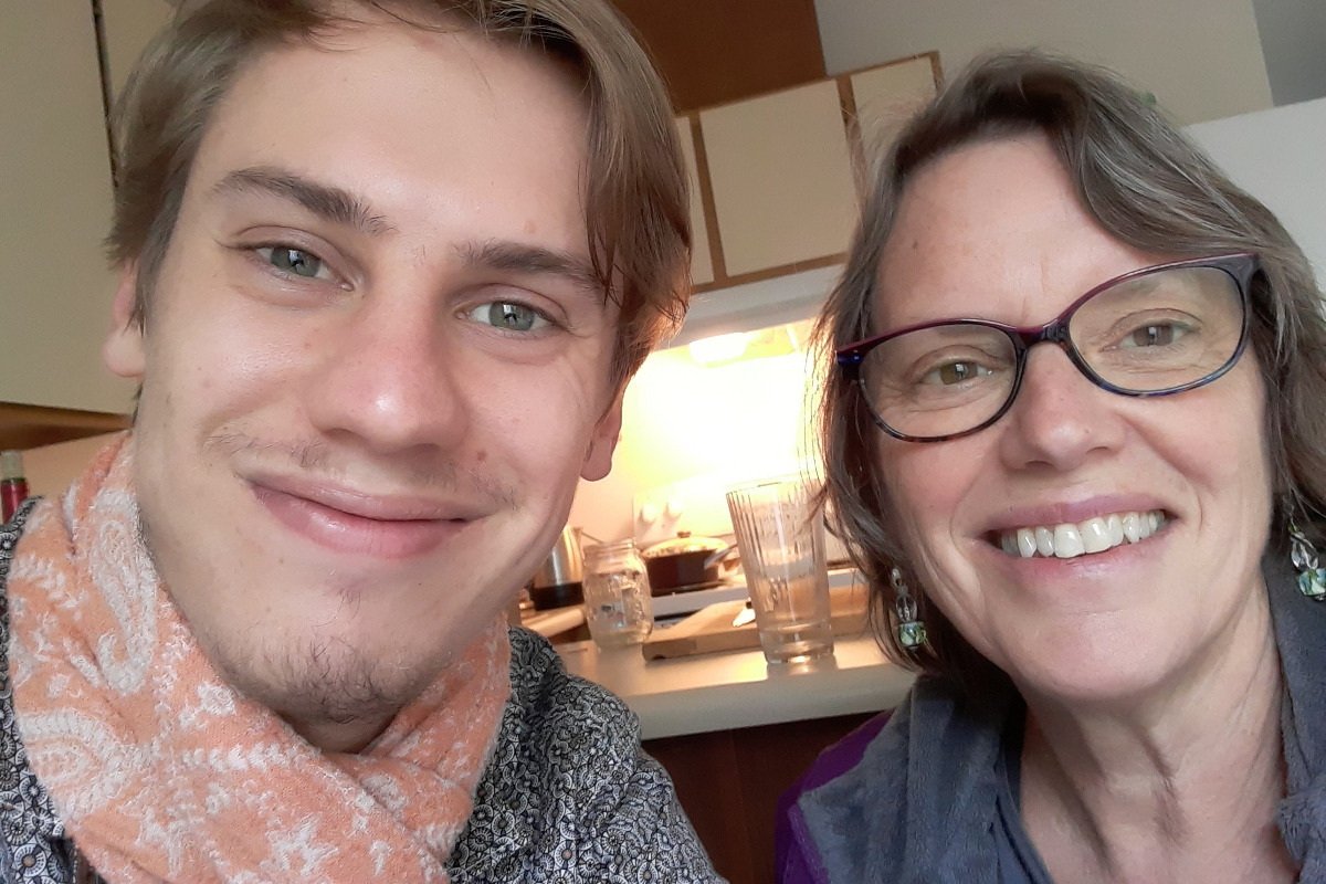 Fundraiser for Elizabeth Schiller by Mary Kay Conway : Help Betsy and Jesse