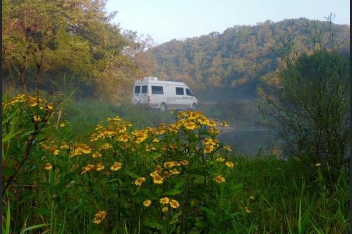 Fundraiser for Helen Harvey by Barry Collert : Bring INNAVAN Home