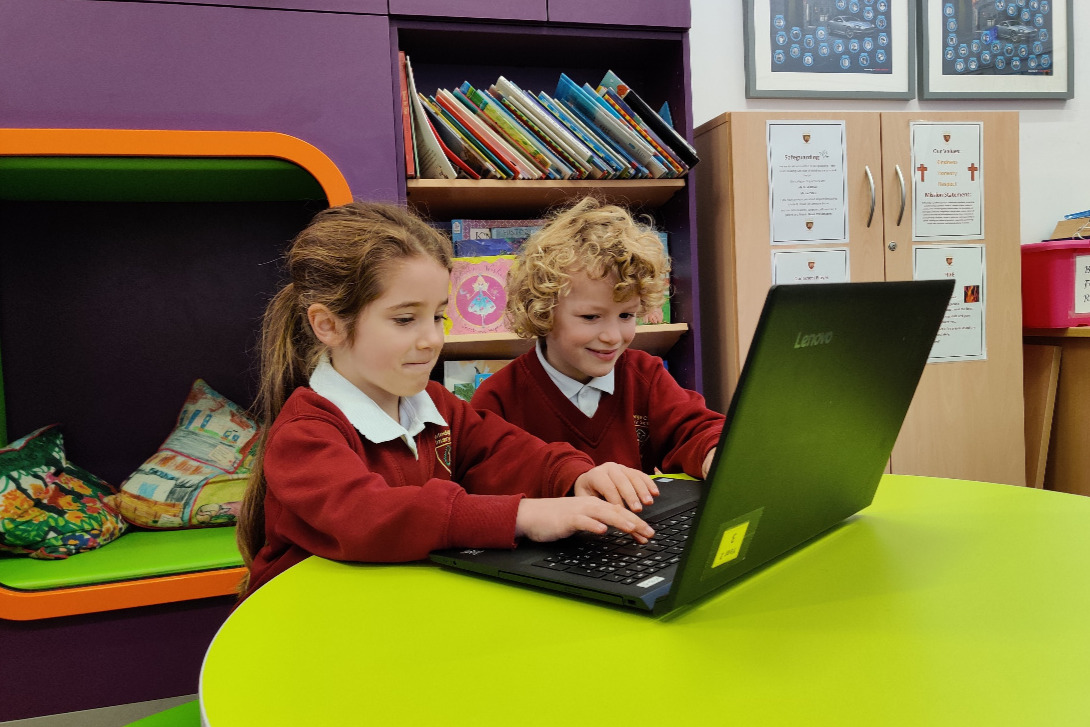 Fundraiser by Alex Tarrant : FORS Laptop Appeal for Rowledge School