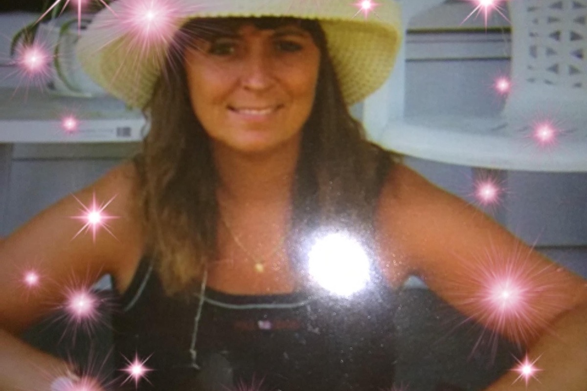 Fundraiser by Ashley Fleury : Funeral Arrangements for Donna Gauldin
