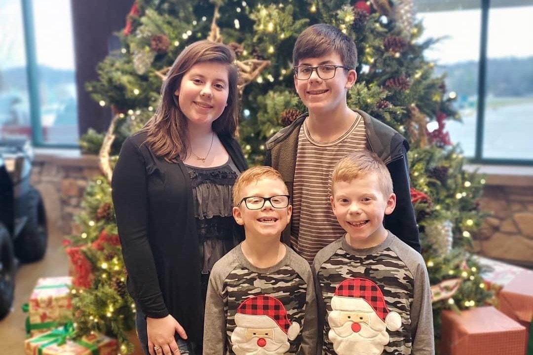 Fundraiser by Denise Blevins : Family’s Loss