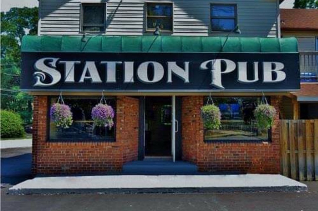 Fundraiser for Steve Rubino by Ashley Johansen : Save the Station Pub!