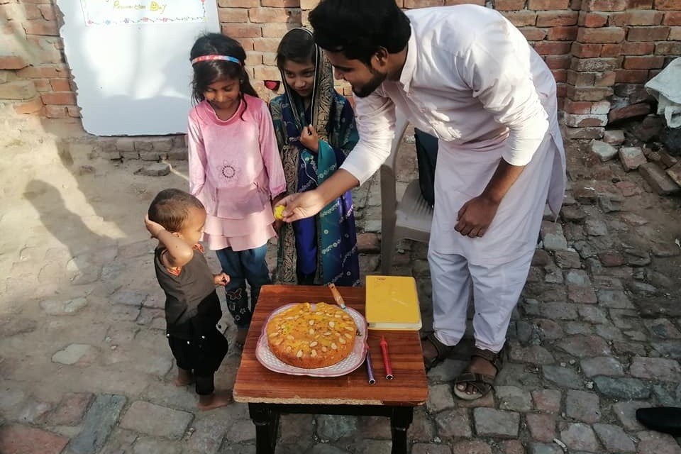 CHRISTMAS PARTY WITH GIFTS FOR POOR CHILDREN & ORPHANS | GoGetFunding