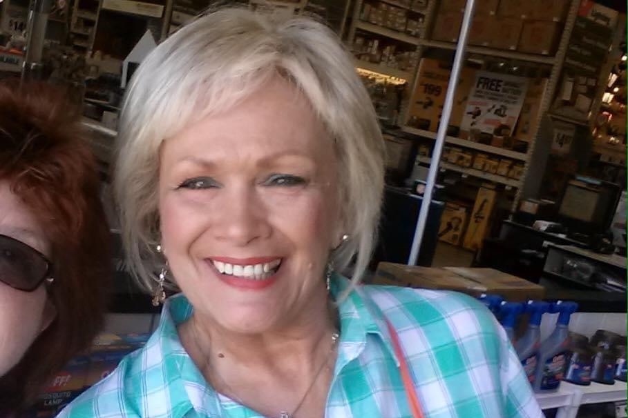 Fundraiser for Tracy Hilton by Kirstie Hilton Robles : Deborah Barton’s ...