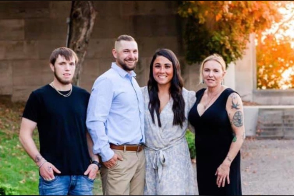 Fundraiser for Victoria Toplikar by Shael Norris : Coleman Family