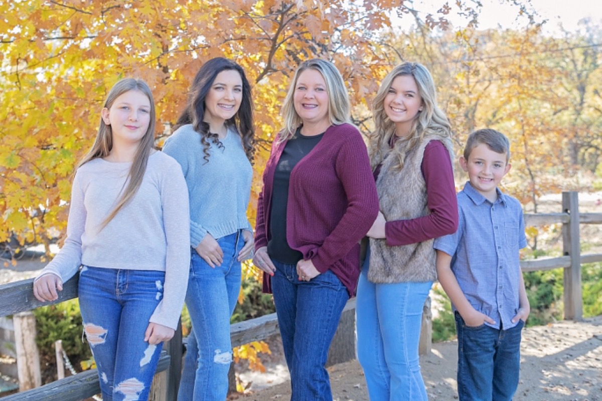 Fundraiser for Hayley Henson by Megan Anderson : Support for the Henson ...