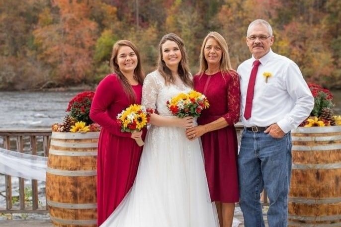 Fundraiser for Kelly Fender by Madison Roberson : Firefighter Dewayne ...
