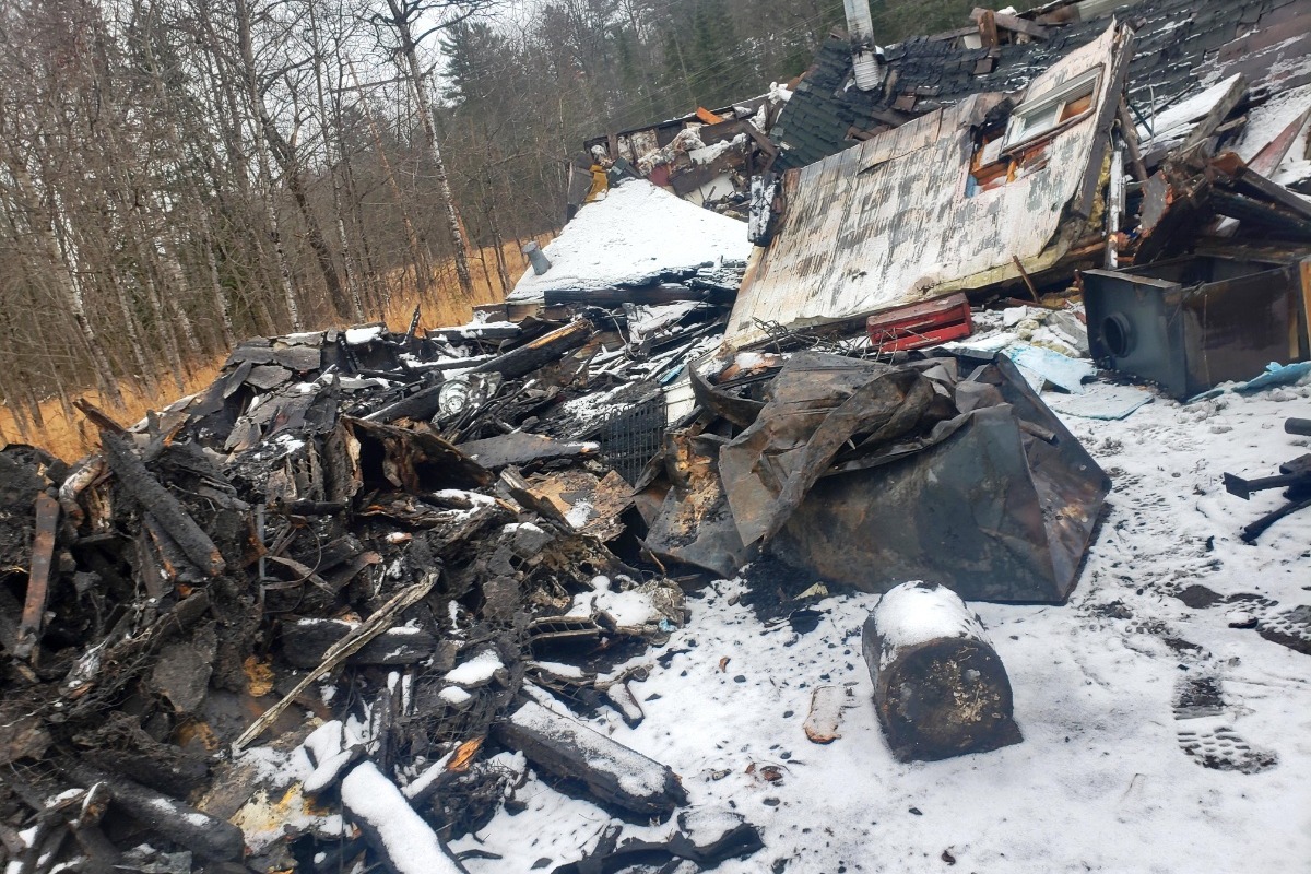 Fundraiser by Robert Graham : Danielle Leger Home fire