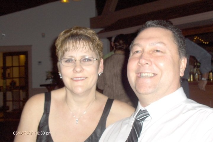 Fundraiser by Josselyn Hewett : The Lauzon Family