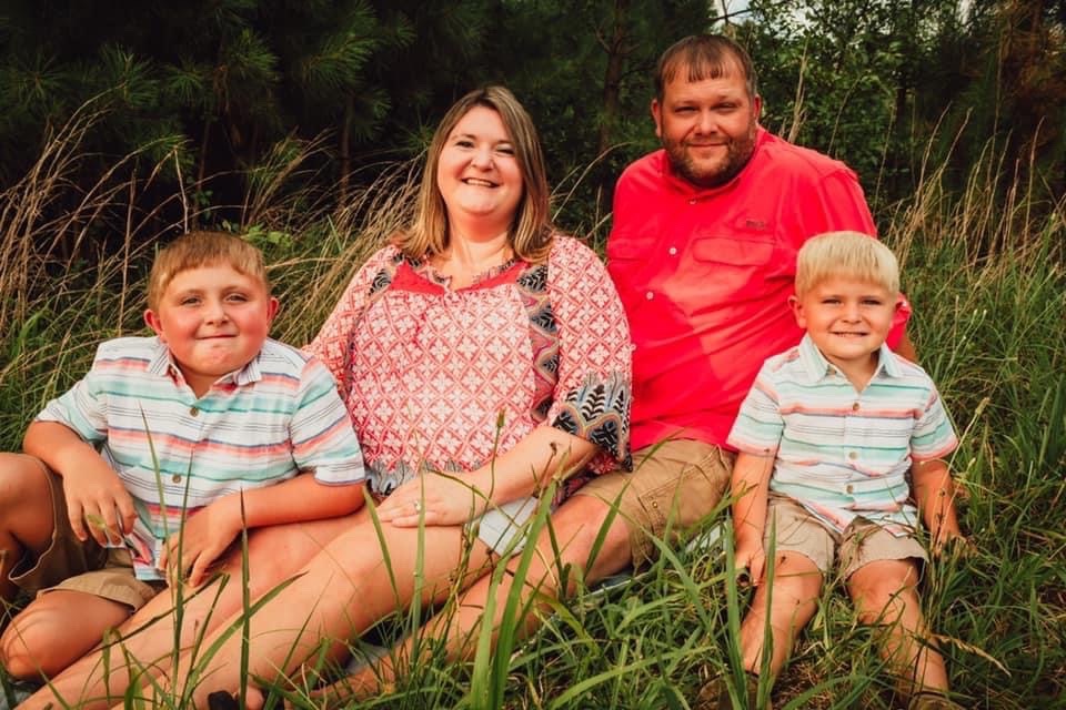 Fundraiser by Gabi Howard : Rebecca Haddock Covid-19 Relief Fund